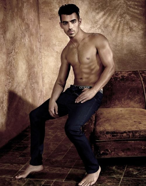 Joe Jonas – The Face of Guess Underwear | Underwear News Briefs