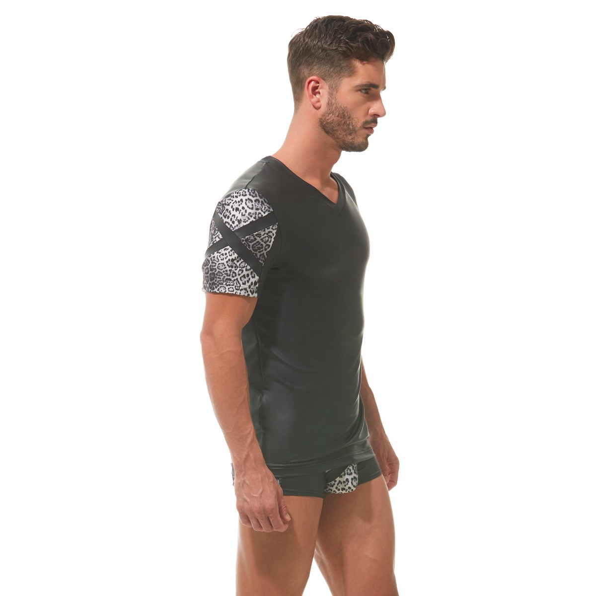 Be Captive in new Greg Homme – Underwear News Briefs