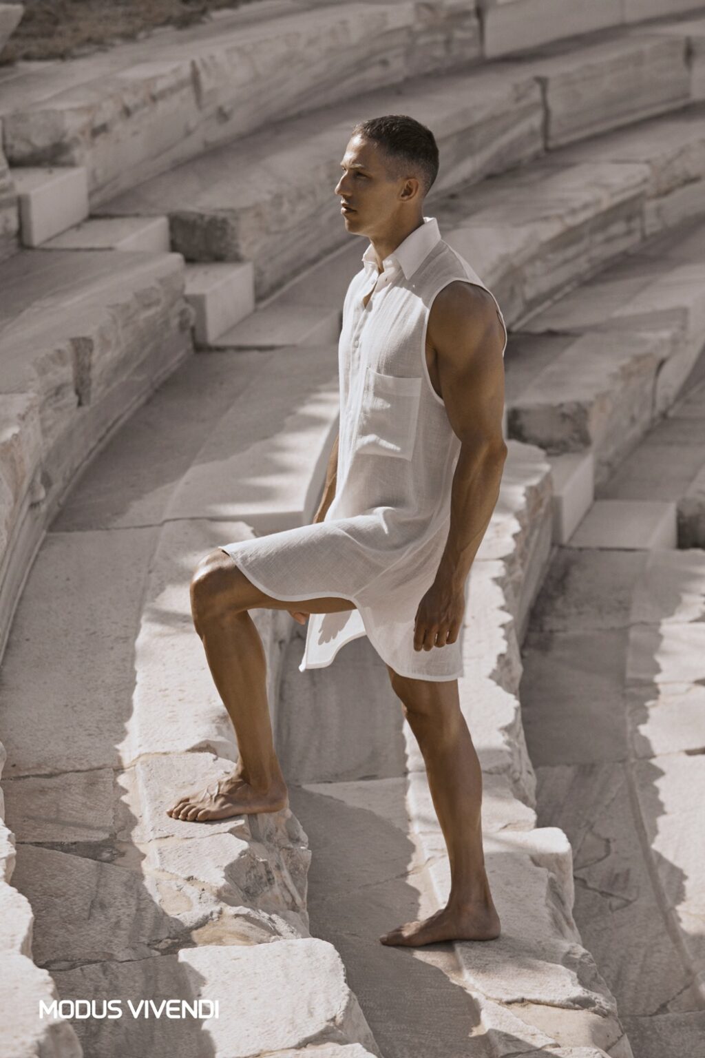 MODUS VIVENDI presents Hole Line & the ‘Ancient Greek Theatre’ Campaign ...
