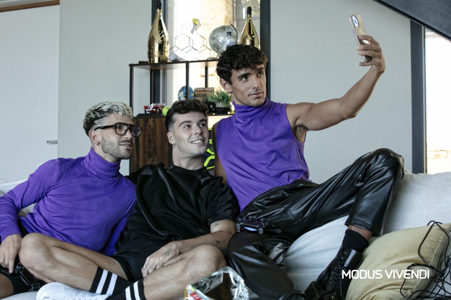 MODUS VIVENDI unveils ”The One Where The Roommates Hang-Out ...